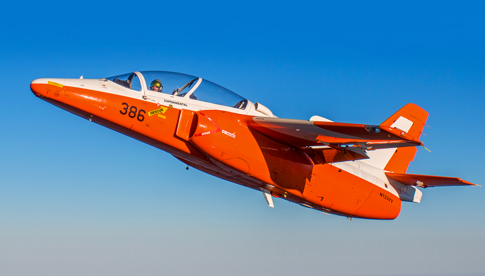 Marchetti S-211 – Fly a Fighter Jet